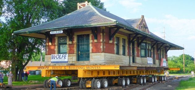 Wolfe House & Building Movers - House Moving Professionals